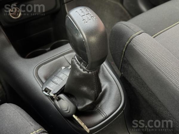 Pelēks Citroen C3 2017 Liepāja, ar dzinēja tilpumu 1.20 L un nobraukumu 116 tūkst. km par 5950 €, foto 5 vietnē AUTOMOTO.COM.LV