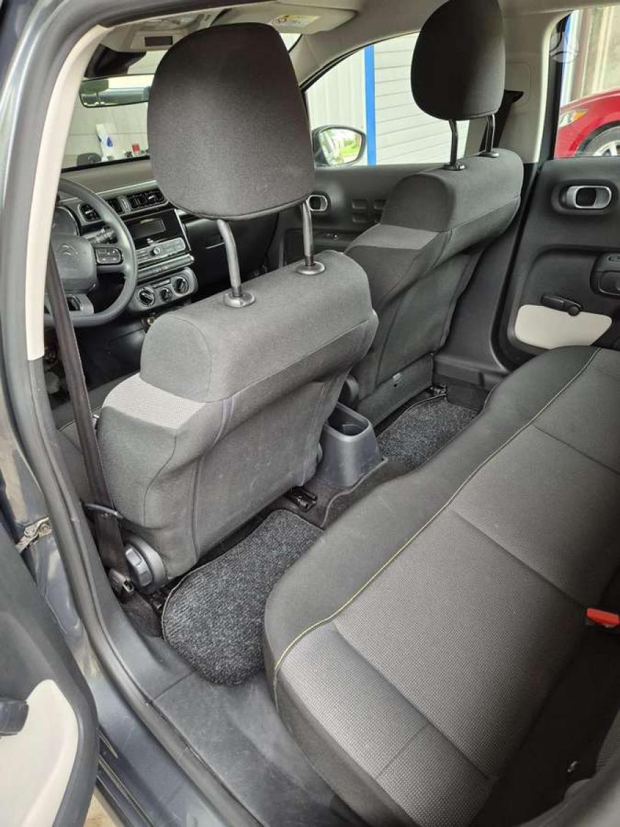 Grey Citroen C3 2017 in Silute, with an engine capacity of 1.20 L and mileage of 112 thousand km for 4450 €, photo 14 on AUTOMOTO.COM.LV