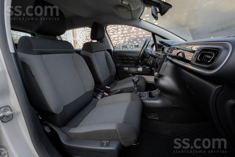 Pelēks Citroen C3 2018 Jelgava, ar dzinēja tilpumu 1.20 L un nobraukumu 98 tūkst. km par 7600 €, foto 14 vietnē AUTOMOTO.COM.LV