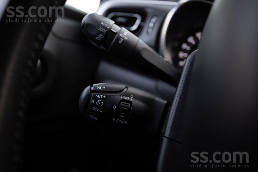 Pelēks Citroen C3 2018 Jelgava, ar dzinēja tilpumu 1.20 L un nobraukumu 98 tūkst. km par 7600 €, foto 20 vietnē AUTOMOTO.COM.LV