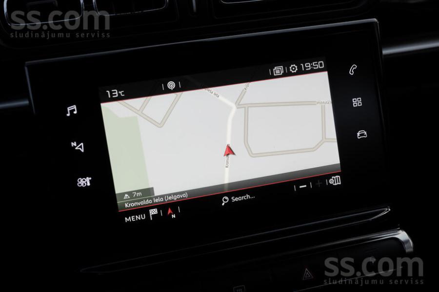 Pelēks Citroen C3 2018 Jelgava, ar dzinēja tilpumu 1.20 L un nobraukumu 98 tūkst. km par 7600 €, foto 31 vietnē AUTOMOTO.COM.LV