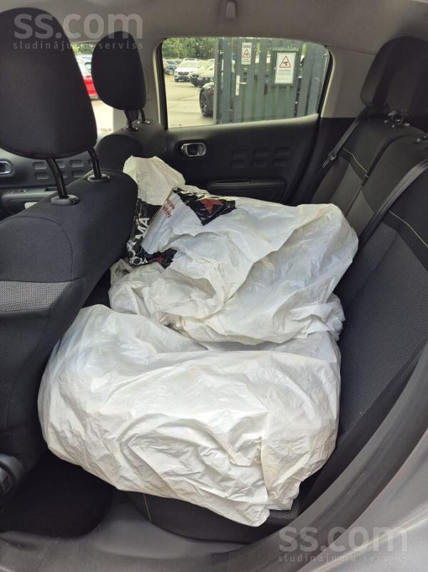 Pelēks Citroen C3 2019 Rīga, ar dzinēja tilpumu 1.50 L un nobraukumu 154 tūkst. km par 7190 €, foto 10 vietnē AUTOMOTO.COM.LV