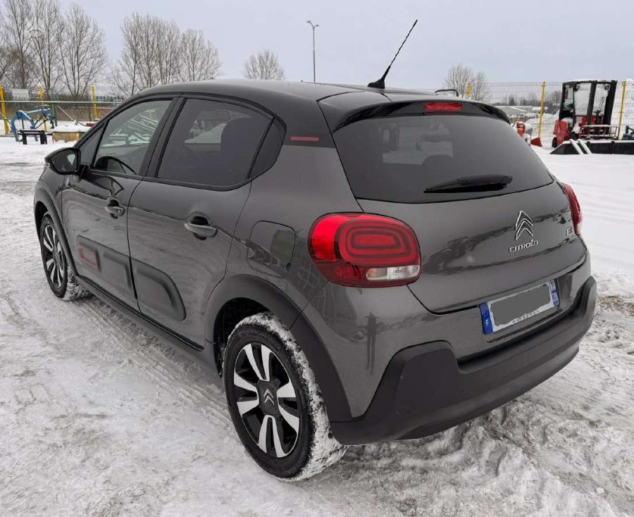 Grey Citroen C3 2020 in Taurage, with an engine capacity of 1.20 L and mileage of 4 thousand km for 8300 €, photo 4 on AUTOMOTO.COM.LV