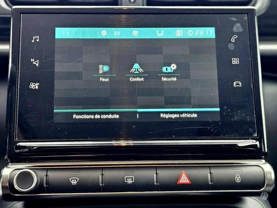 Серый Ситроен С3 2021 в Таураге, объемом двигателя 1.50 л и пробегом 107 тыс. км за 7300 €, фото 25 на AUTOMOTO.COM.LV