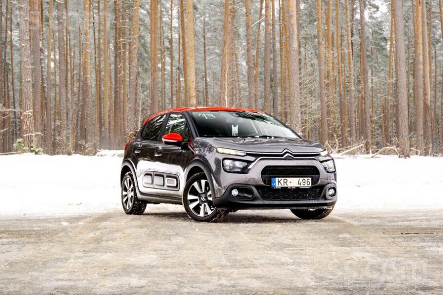 Pelēks Citroen C3 2021 Rīga, ar dzinēja tilpumu 1.20 L un nobraukumu 27 tūkst. km par 14890 €, foto 2 vietnē AUTOMOTO.COM.LV