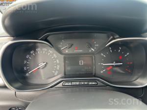 Серый Ситроен С3 2021 в Рига, объемом двигателя 1.20 л и пробегом 108 тыс. км за 9990 €, фото 12 на AUTOMOTO.COM.LV