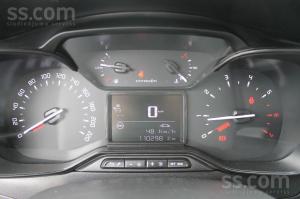 Grey Citroen C3 2021 in Riga, with an engine capacity of 1.20 L and mileage of 0 thousand km for 7650 €, photo 18 on AUTOMOTO.COM.LV