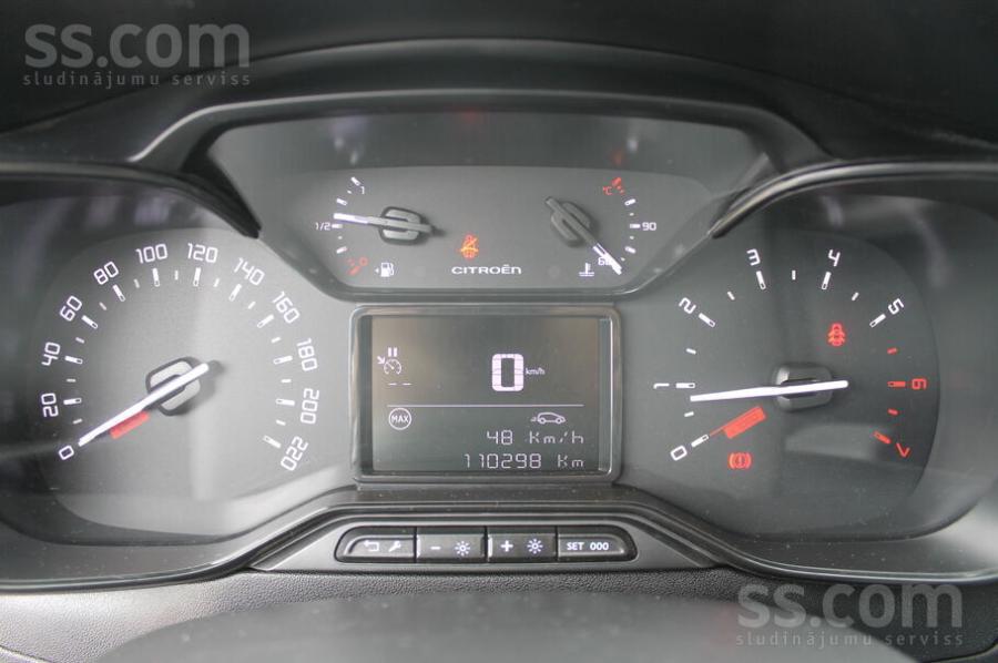Grey Citroen C3 2021 in Riga, with an engine capacity of 1.20 L and mileage of 0 thousand km for 7650 €, photo 18 on AUTOMOTO.COM.LV