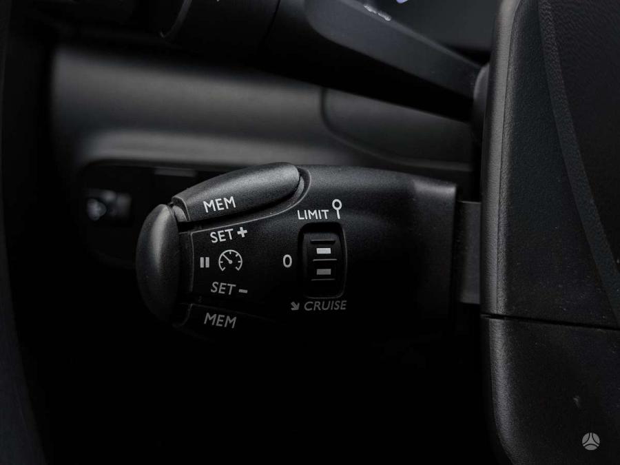 Grey Citroen C3 2022 in Vilnius, with an engine capacity of 1.20 L and mileage of 42 thousand km for 9900 €, photo 27 on AUTOMOTO.COM.LV