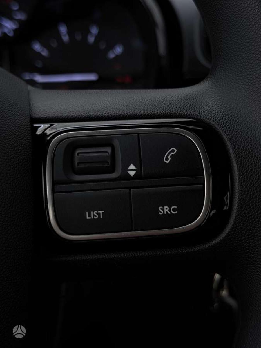 Серый Ситроен С3 2022 в Вильнюс, объемом двигателя 1.20 л и пробегом 42 тыс. км за 9800 €, фото 25 на AUTOMOTO.COM.LV