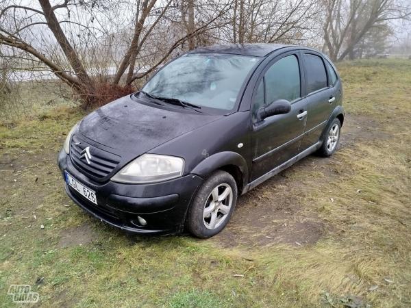 Citroen C3 2003 Panevēža, ar dzinēja tilpumu 1.40 L un nobraukumu 250 tūkst. km par 400 €, foto 1 vietnē AUTOMOTO.COM.LV