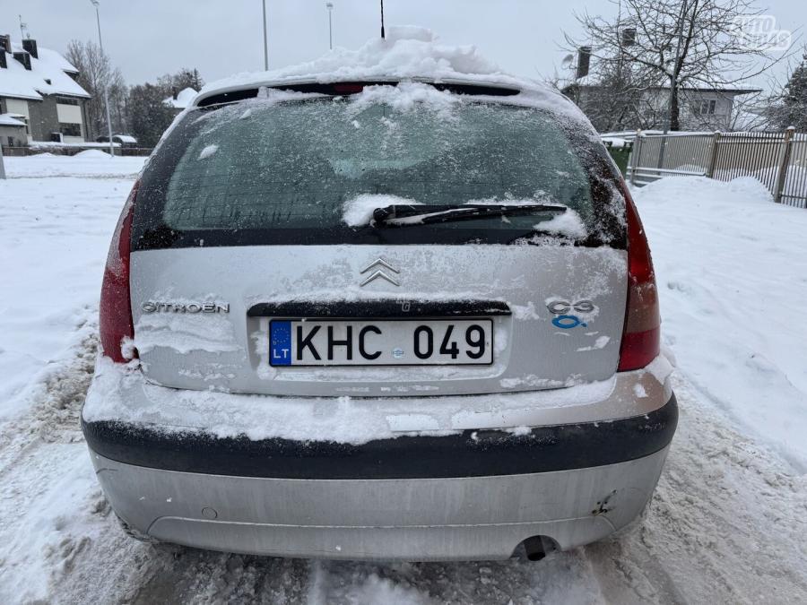 Citroen C3 2003 in Kaunas, with an engine capacity of 1.30 L and mileage of 240 thousand km for 550 €, photo 9 on AUTOMOTO.COM.LV