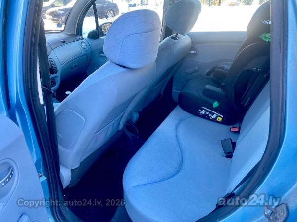 Citroen C3 2003 Hāpsalu, ar dzinēja tilpumu 1.40 L un nobraukumu 192 tūkst. km par 1450 €, foto 11 vietnē AUTOMOTO.COM.LV