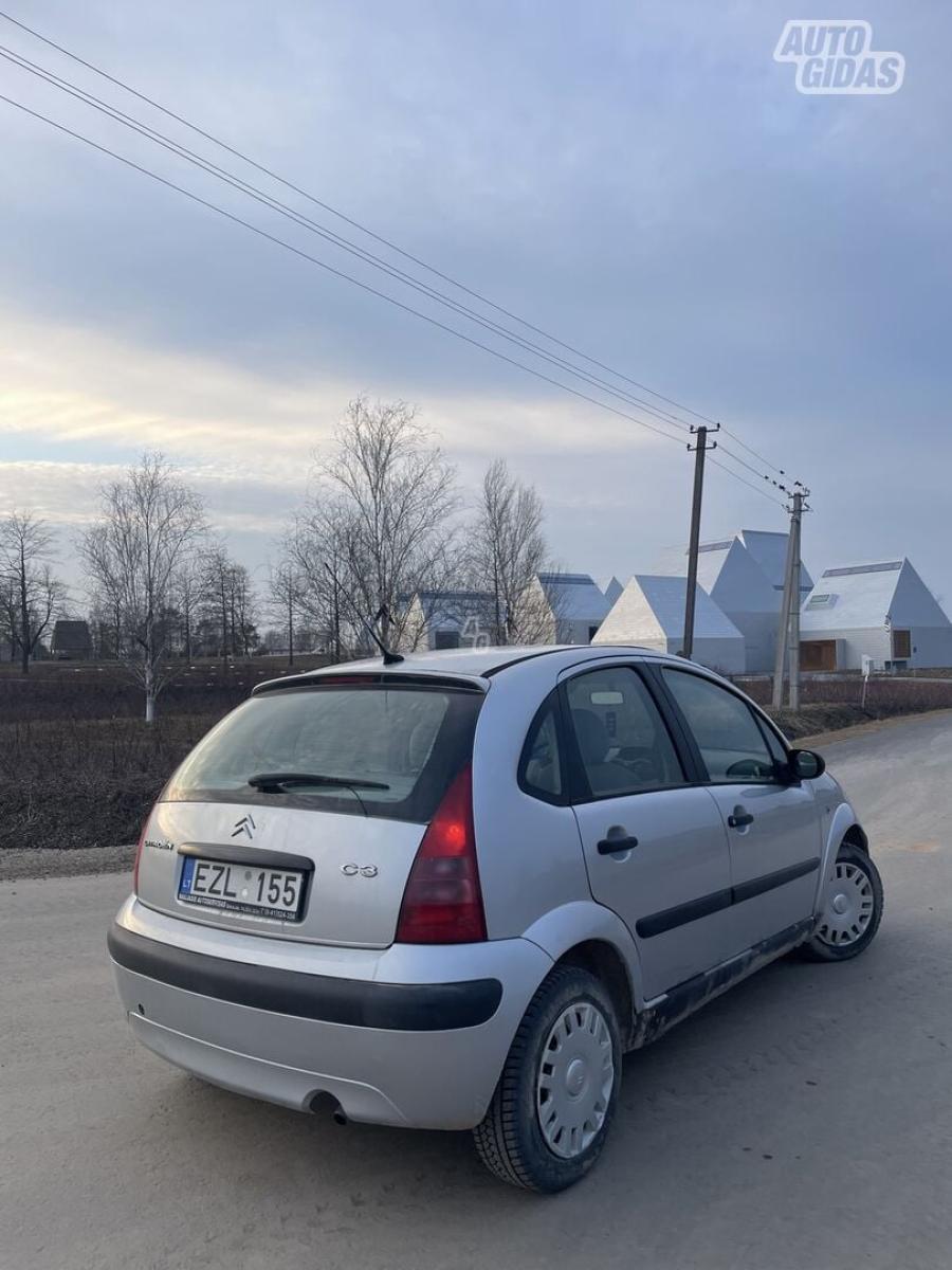 Citroen C3 2003 in Radviliskis, with an engine capacity of 1.10 L and mileage of 160 thousand km for 550 €, photo 5 on AUTOMOTO.COM.LV