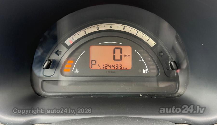 Citroen C3 2003 Tallina, ar dzinēja tilpumu 1.40 L un nobraukumu 124 tūkst. km par 1199 €, foto 14 vietnē AUTOMOTO.COM.LV