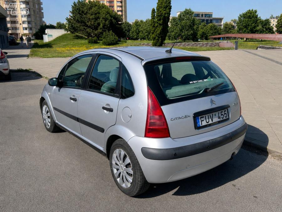 Citroen C3 2003 in Kaunas, with an engine capacity of 1.40 L and mileage of 156 thousand km for 1150 €, photo 3 on AUTOMOTO.COM.LV