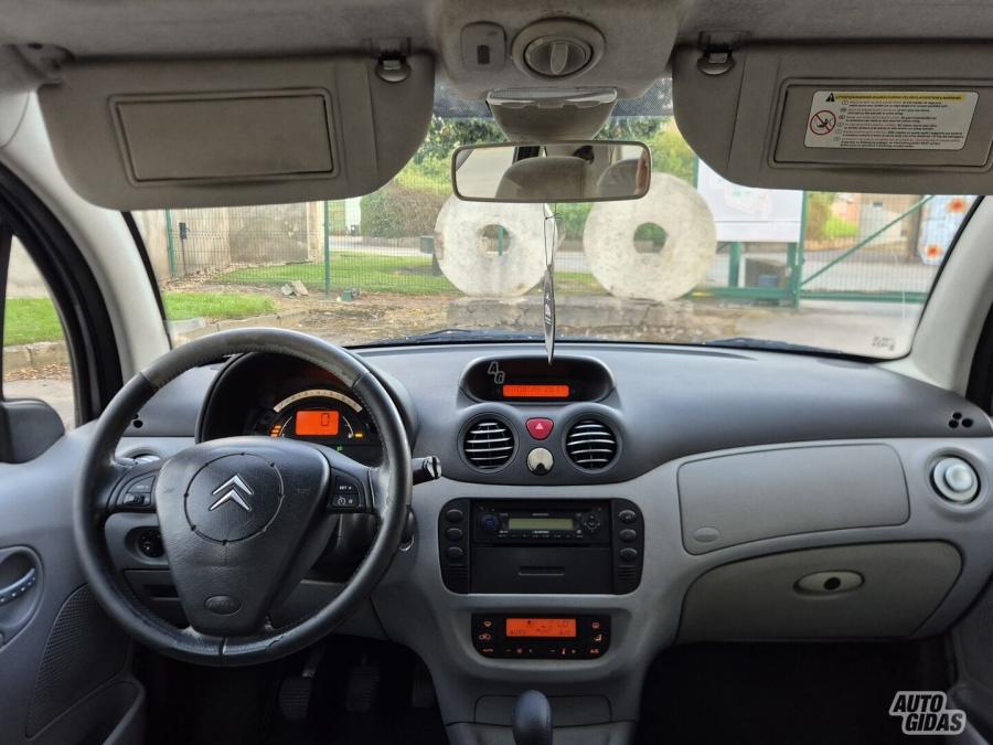 Citroen C3 2004 in Siauliai, with an engine capacity of 1.40 L and mileage of 221 thousand km for 1100 €, photo 14 on AUTOMOTO.COM.LV