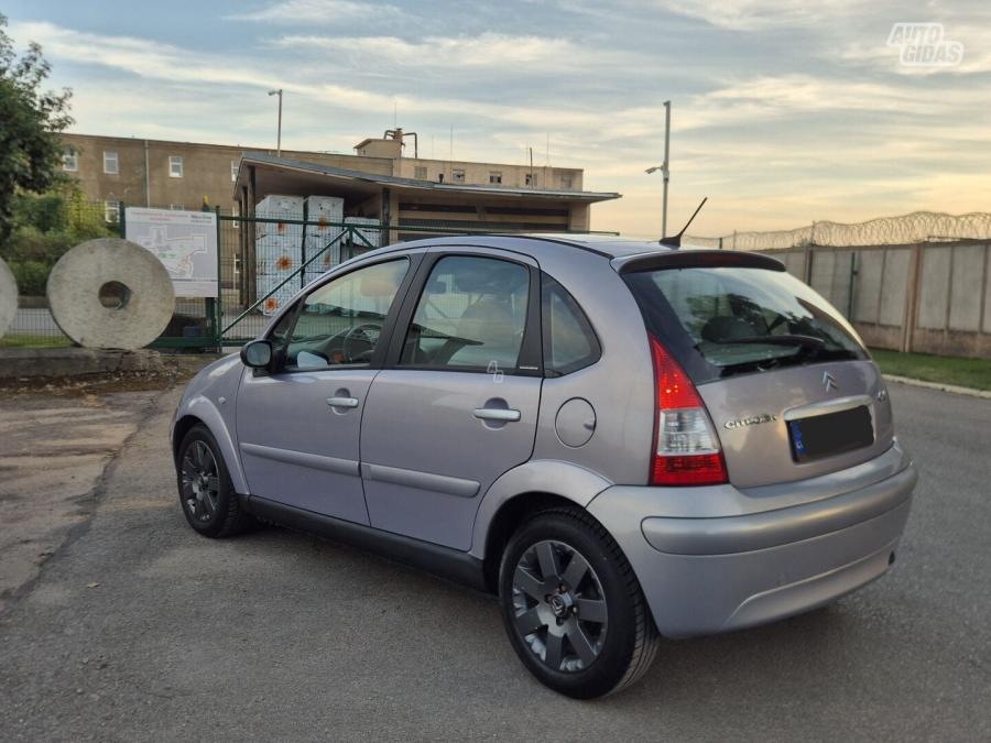 Citroen C3 2004 in Siauliai, with an engine capacity of 1.40 L and mileage of 221 thousand km for 1100 €, photo 15 on AUTOMOTO.COM.LV