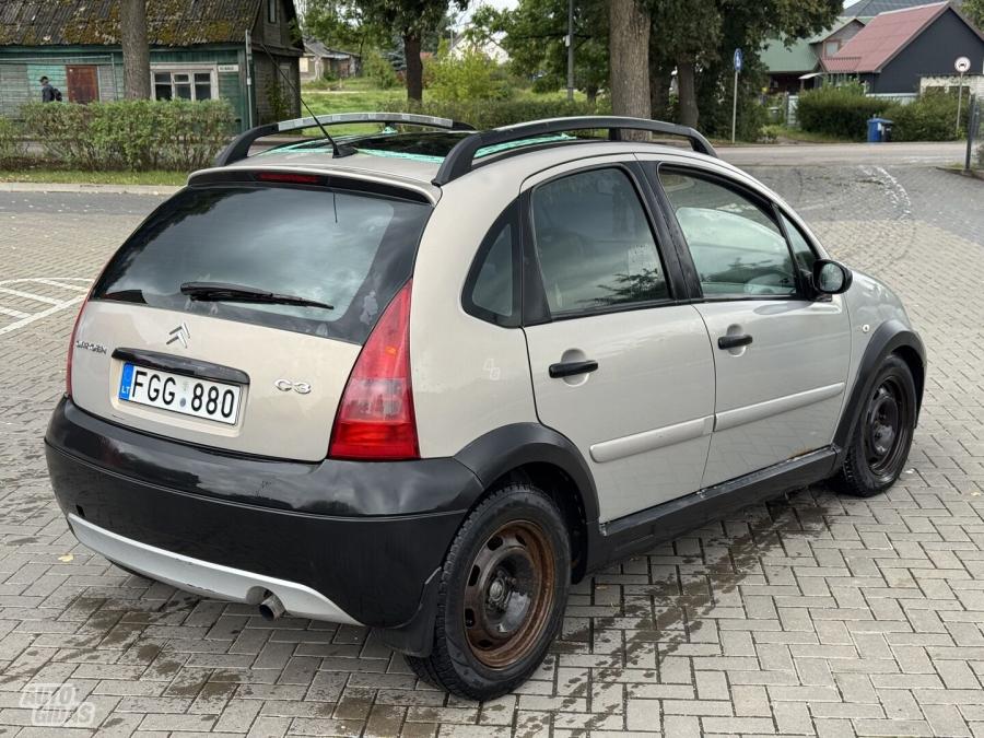Citroen C3 2004 Ukmergė, ar dzinēja tilpumu 1.40 L un nobraukumu 240 tūkst. km par 350 €, foto 6 vietnē AUTOMOTO.COM.LV