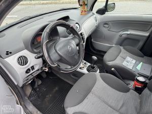 Citroen C3 2004 Ukmergė, ar dzinēja tilpumu 1.40 L un nobraukumu 240 tūkst. km par 350 €, foto 9 vietnē AUTOMOTO.COM.LV