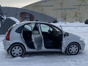 Citroen C3 2005 Rīga, ar dzinēja tilpumu 1.40 L un nobraukumu 213 tūkst. km par 1670 €, foto 9 vietnē AUTOMOTO.COM.LV