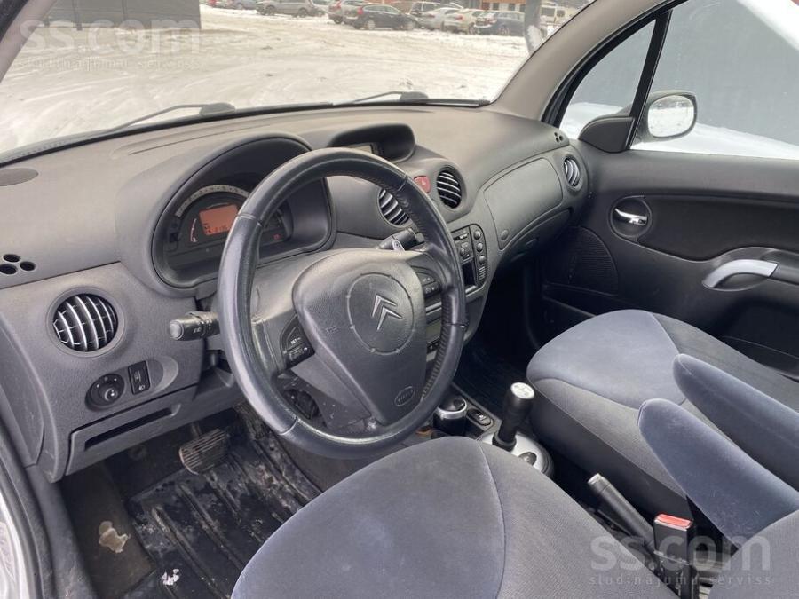 Citroen C3 2005 Rīga, ar dzinēja tilpumu 1.40 L un nobraukumu 213 tūkst. km par 1670 €, foto 16 vietnē AUTOMOTO.COM.LV