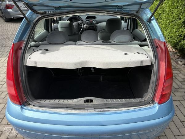 Citroen C3 2005 in Pakruojis, with an engine capacity of 1.40 L and mileage of 260 thousand km for 500 €, photo 4 on AUTOMOTO.COM.LV