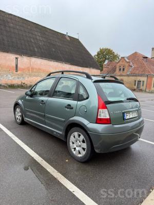 Citroen C3 2006 in Bauska, with an engine capacity of 1.60 L and mileage of 213 thousand km for 1300 €, photo 3 on AUTOMOTO.COM.LV