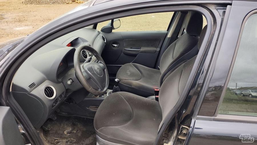 Citroen C3 2006 Marijampole, ar dzinēja tilpumu 1.20 L un nobraukumu 169 tūkst. km par 300 €, foto 9 vietnē AUTOMOTO.COM.LV