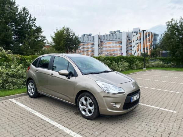 Citroen C3 2010 Rīga, ar dzinēja tilpumu 1.40 L un nobraukumu 98 tūkst. km par 2750 €, foto 1 vietnē AUTOMOTO.COM.LV