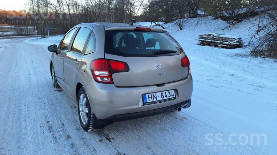 Citroen C3 2010 in Valmiera, with an engine capacity of 1.60 L and mileage of 225 thousand km for 2700 €, photo 4 on AUTOMOTO.COM.LV