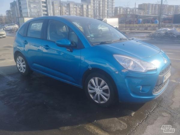 Citroen C3 2011 in Vilnius, with an engine capacity of 1.40 L and mileage of 287 thousand km for 1600 €, photo 2 on AUTOMOTO.COM.LV