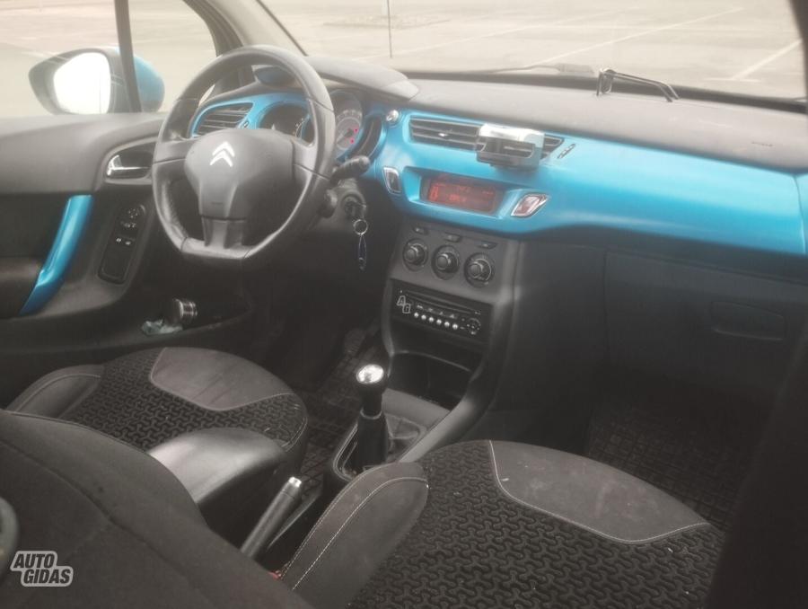 Citroen C3 2011 Viļņa, ar dzinēja tilpumu 1.40 L un nobraukumu 287 tūkst. km par 1500 €, foto 13 vietnē AUTOMOTO.COM.LV