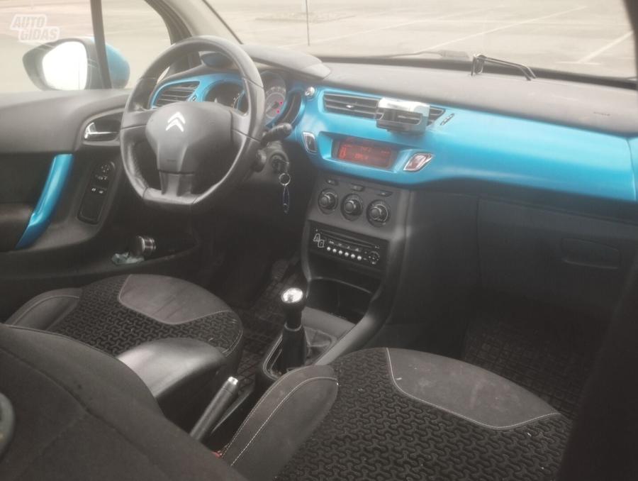Citroen C3 2011 Viļņa, ar dzinēja tilpumu 1.40 L un nobraukumu 287 tūkst. km par 1300 €, foto 16 vietnē AUTOMOTO.COM.LV