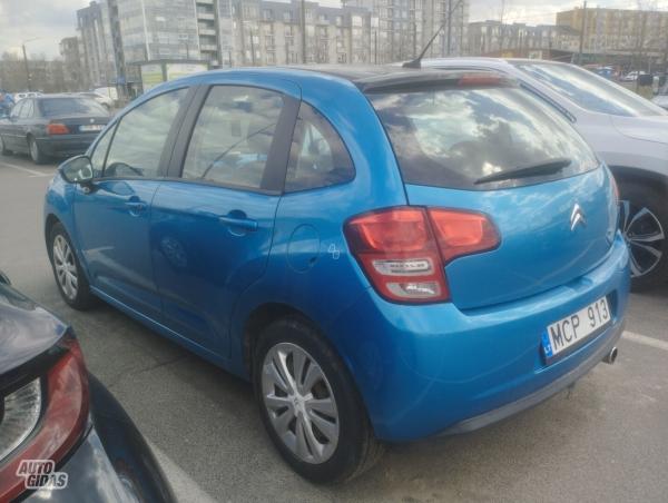 Citroen C3 2011 Viļņa, ar dzinēja tilpumu 1.40 L un nobraukumu 287 tūkst. km par 1500 €, foto 2 vietnē AUTOMOTO.COM.LV