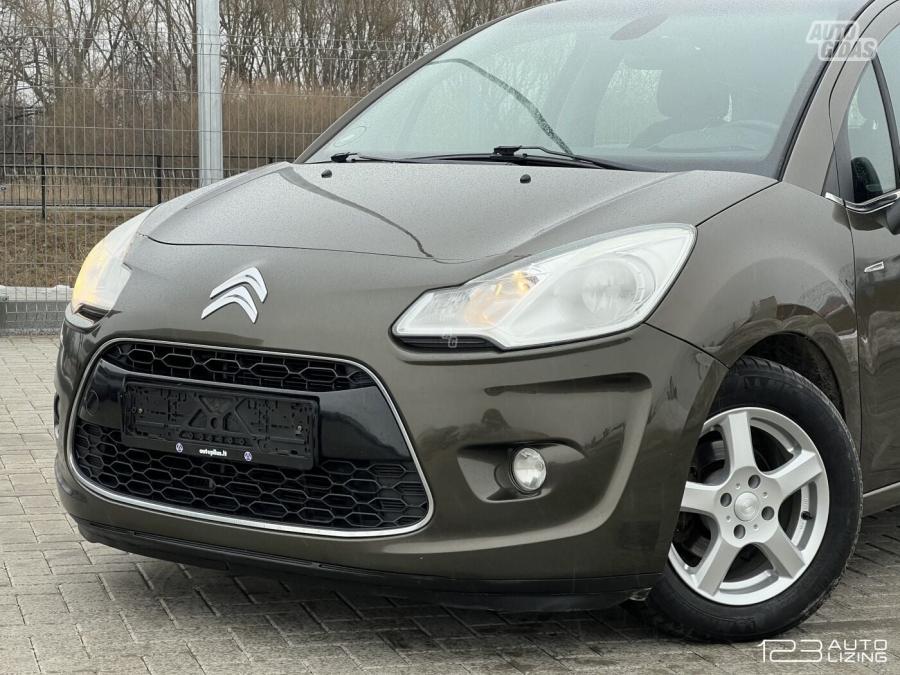 Citroen C3 2012 in Taurage, with an engine capacity of 1.60 L and mileage of 332 thousand km for 2999 €, photo 2 on AUTOMOTO.COM.LV
