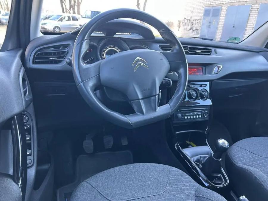 Citroen C3 2015 in Grobiņa, with an engine capacity of 1.20 L and mileage of 193 thousand km for 4100 €, photo 16 on AUTOMOTO.COM.LV