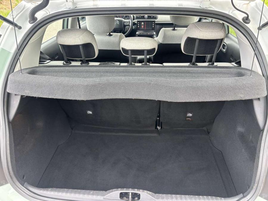Citroen C3 2016 in Taurage, with an engine capacity of 1.00 L and mileage of 160 thousand km for 4400 €, photo 13 on AUTOMOTO.COM.LV