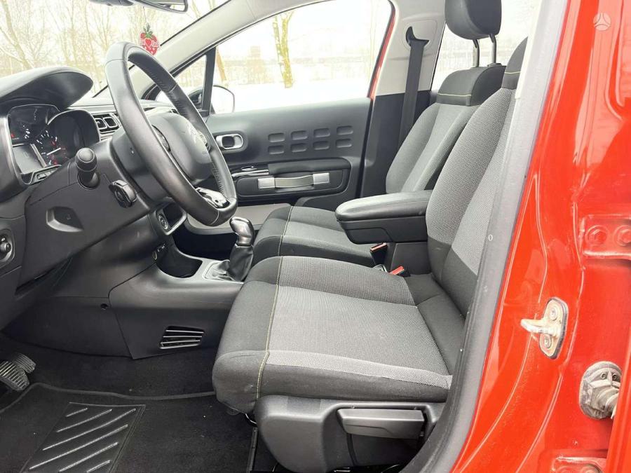 Orange Citroen C3 2017 in Vilnius, with an engine capacity of 1.20 L and mileage of 104 thousand km for 5890 €, photo 20 on AUTOMOTO.COM.LV