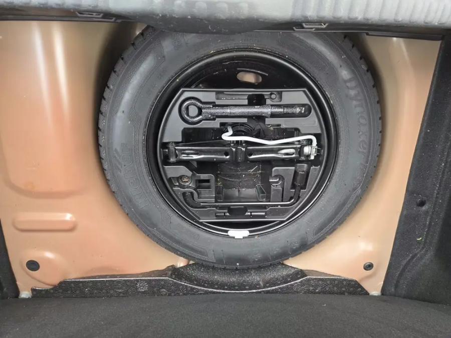 Oranžs Citroen C3 2017 Jelgava, ar dzinēja tilpumu 1.20 L un nobraukumu 95 tūkst. km par 5900 €, foto 18 vietnē AUTOMOTO.COM.LV