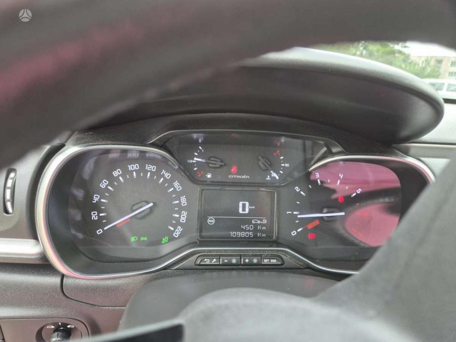 Oranžs Citroen C3 2018 Nemenčinė, ar dzinēja tilpumu 1.20 L un nobraukumu 110 tūkst. km par 5700 €, foto 12 vietnē AUTOMOTO.COM.LV
