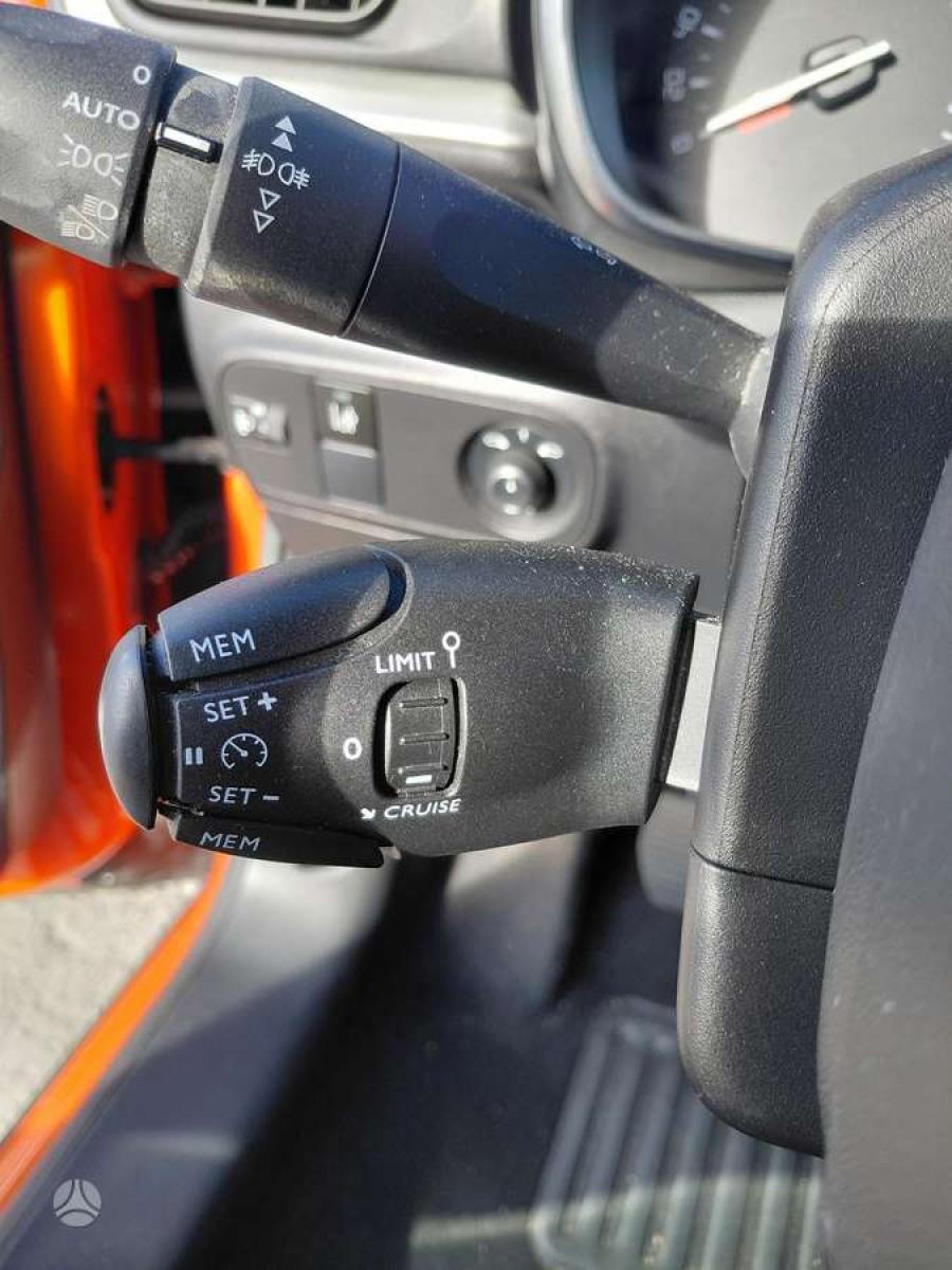 Orange Citroen C3 2019 in Klaipeda, with an engine capacity of 1.50 L and mileage of 103 thousand km for 4990 €, photo 14 on AUTOMOTO.COM.LV