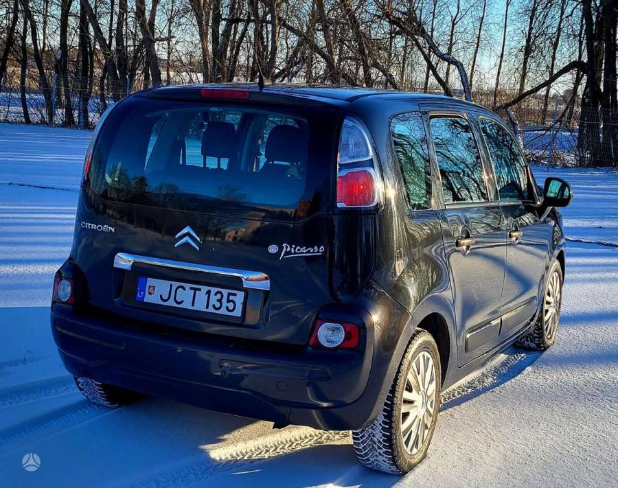 Melns Citroen c3-picasso 2010 Šauļi, ar dzinēja tilpumu 1.60 L un nobraukumu 300 tūkst. km par 2750 €, foto 16 vietnē AUTOMOTO.COM.LV