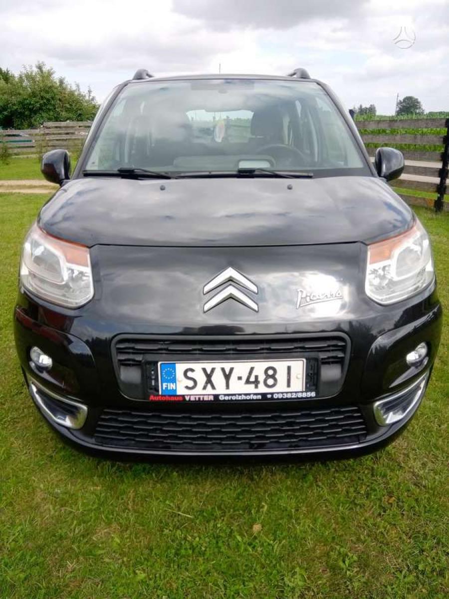 Black Citroen c3-picasso 2011 in Radviliskis, with an engine capacity of 1.60 L and mileage of 264 thousand km for 1600 €, photo 3 on AUTOMOTO.COM.LV