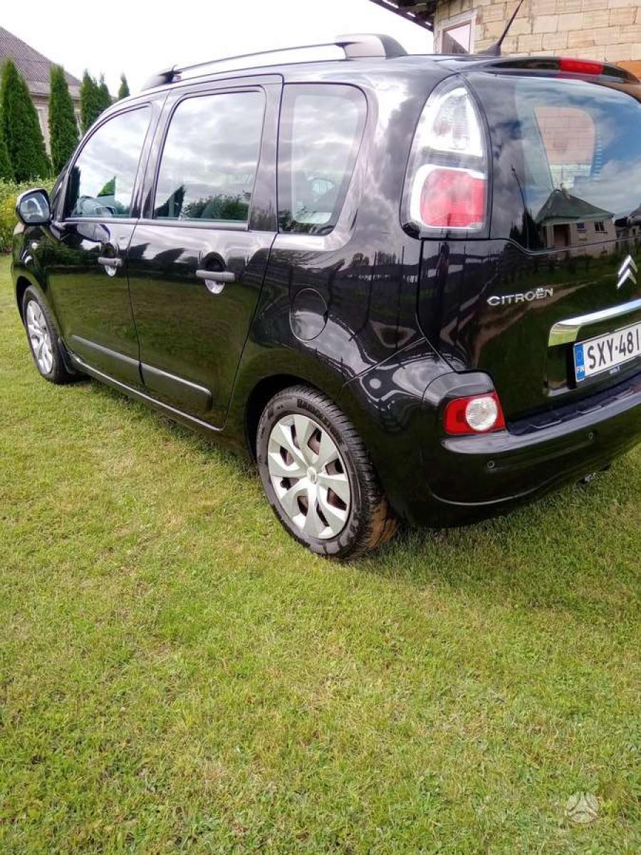 Black Citroen c3-picasso 2011 in Radviliskis, with an engine capacity of 1.60 L and mileage of 264 thousand km for 1600 €, photo 4 on AUTOMOTO.COM.LV