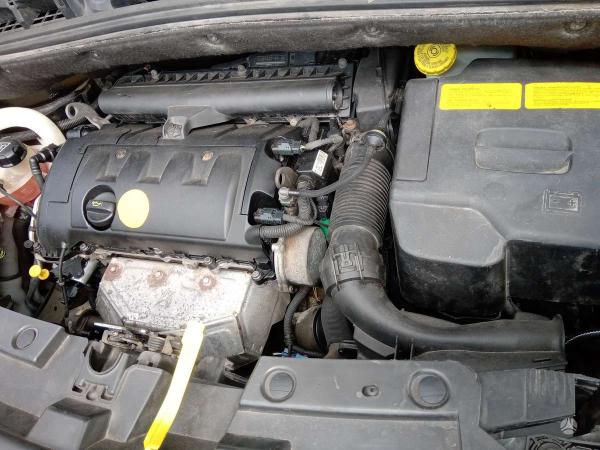 Black Citroen c3-picasso 2011 in Radviliskis, with an engine capacity of 1.60 L and mileage of 264 thousand km for 1600 €, photo 7 on AUTOMOTO.COM.LV