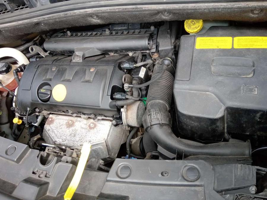 Black Citroen c3-picasso 2011 in Radviliskis, with an engine capacity of 1.60 L and mileage of 264 thousand km for 1600 €, photo 8 on AUTOMOTO.COM.LV