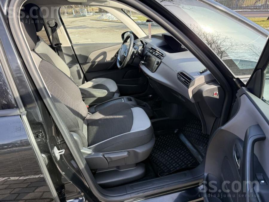 Melns Citroen c3-picasso 2014 Jūrmala, ar dzinēja tilpumu 1.60 L un nobraukumu 0 tūkst. km par 4950 €, foto 17 vietnē AUTOMOTO.COM.LV
