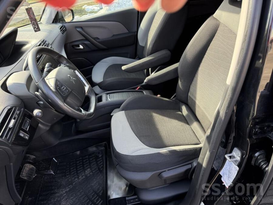 Melns Citroen c3-picasso 2014 Jūrmala, ar dzinēja tilpumu 1.60 L un nobraukumu 0 tūkst. km par 4950 €, foto 23 vietnē AUTOMOTO.COM.LV