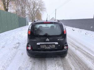 Black Citroen c3-picasso 2010 in Marijampole, with an engine capacity of 1.56 L and mileage of 221 thousand km for 1950 €, photo 5 on AUTOMOTO.COM.LV